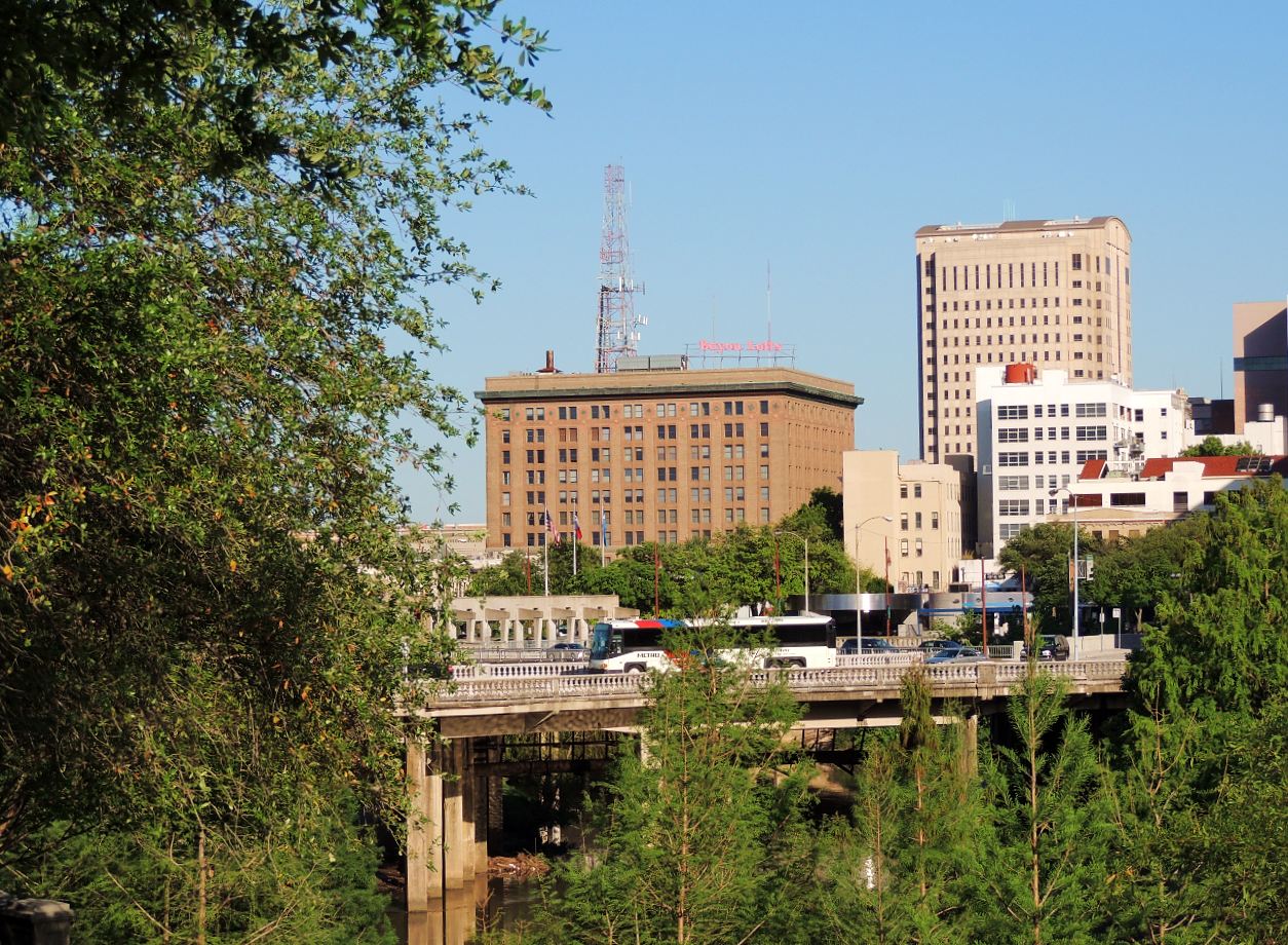 Houston in Pics: Bayou Lofts