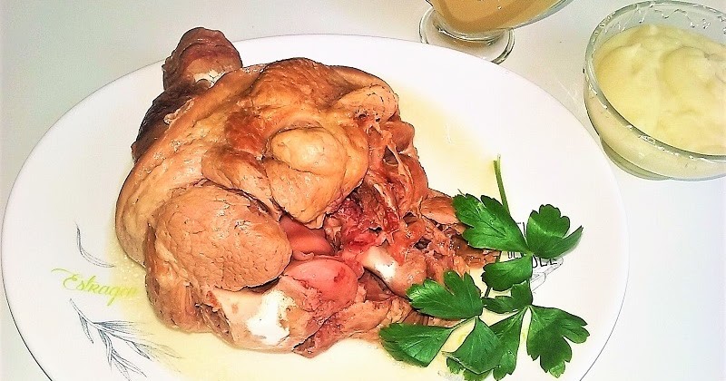 A vueltas con los pucheros: Codillo alemán cocido