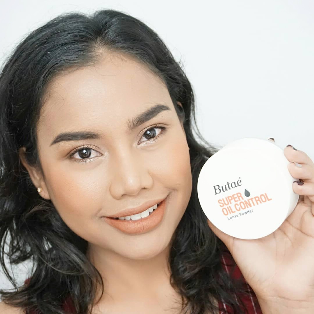 รีวิว แป้งฝุ่นควบคุมความมันตัวใหม่จากบูเต้ Butae' super oil control ...