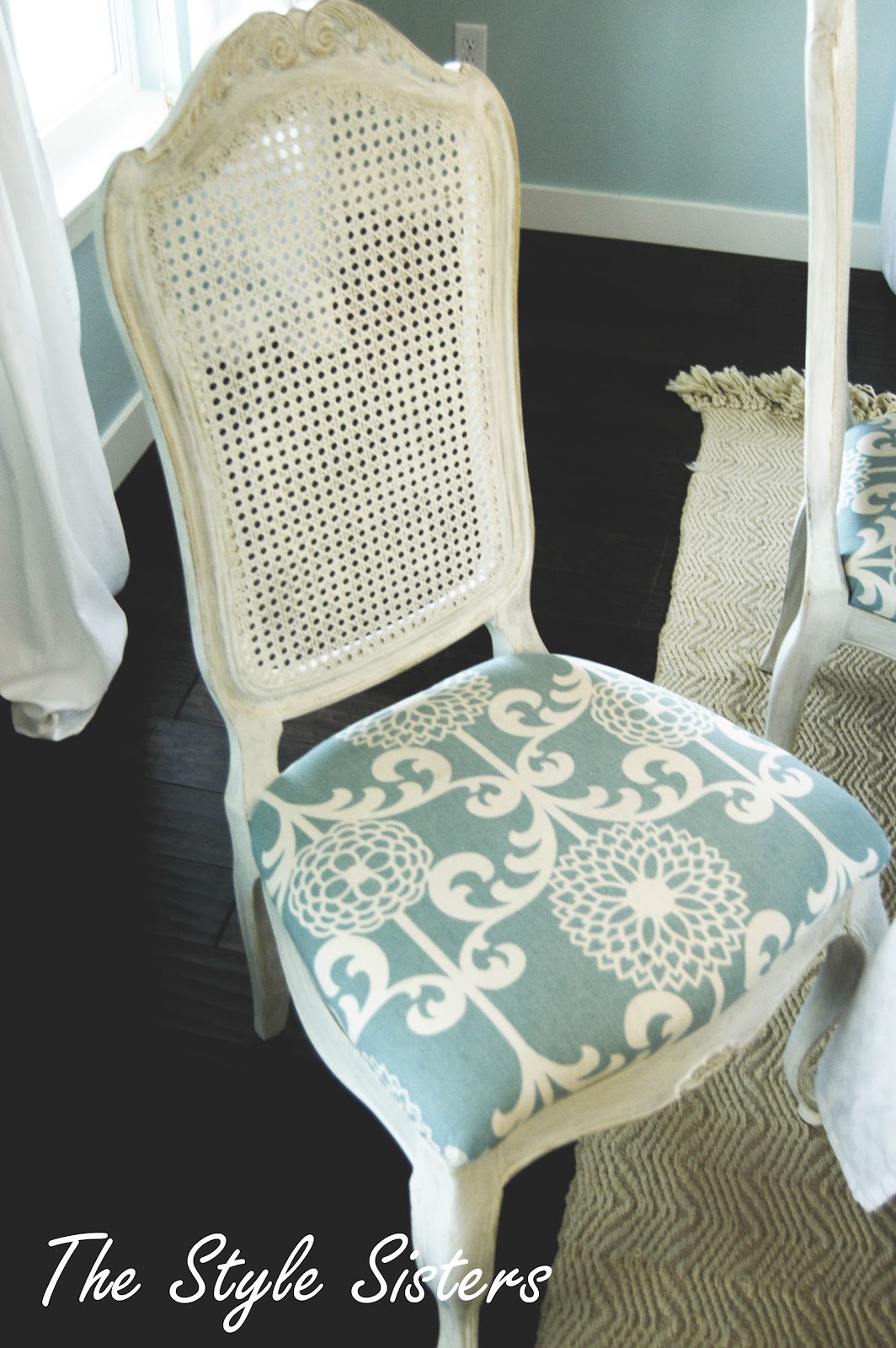 Thrift Store Chair MakeoverDIY Show Off ™ – DIY Decorating and Home ...