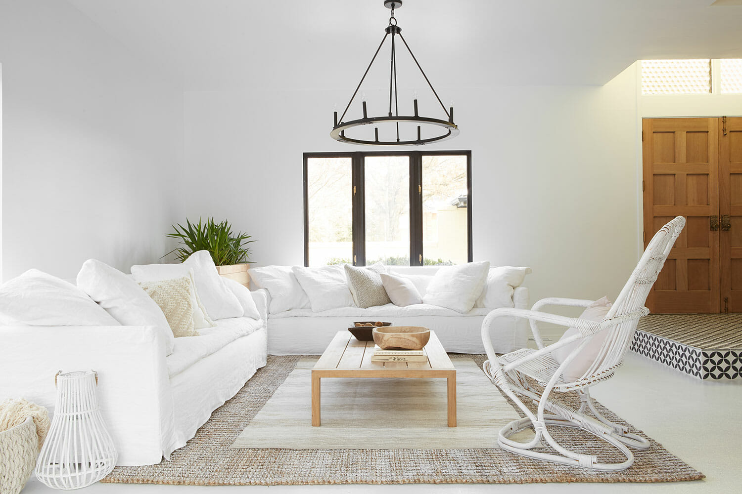 THE WILSON PROJECT Simple and refined holiday home by Leanne Ford