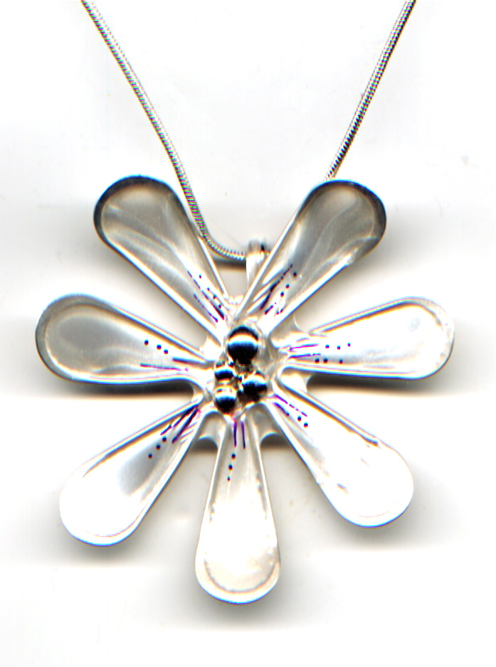 WireWorkers Guild: FLOWER PENDANT