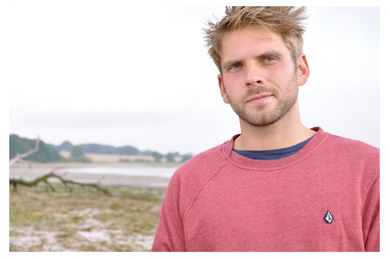 Sam Barker Photography: August 2011