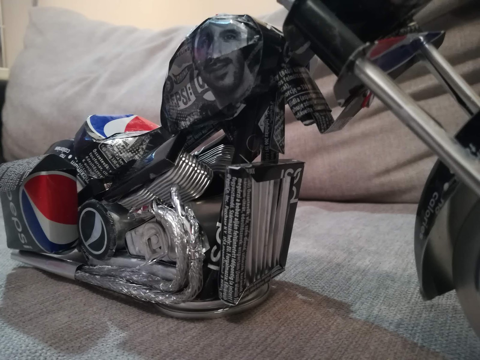 Pepsi Dancsó Péter chopper V8 (soda can) ~ Vereckei Tibor rajzai