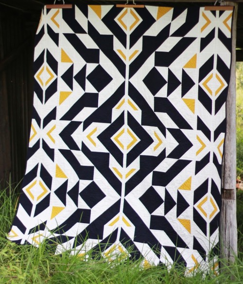 Quilt Today: Bravo Indigo Quilt - Free Pattern