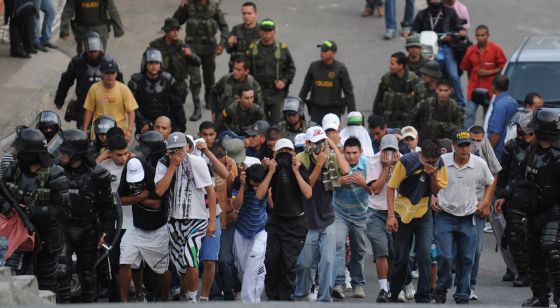 PSICOLOGIA DE LAS POBLACIONES EN RIESGO SOCIAL: PANDILLAS JUVENILES