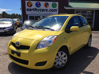 Earthy Cars Blog: EARTHY CAR OF THE WEEK: Yellow 2009 Toyota Yaris Liftback