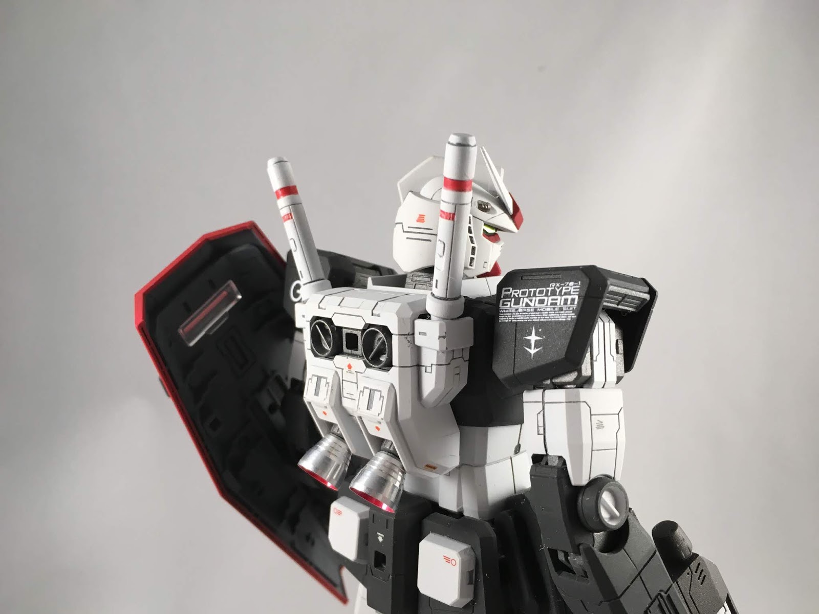 GMobile17: Gundam Prototype RX-78-1
