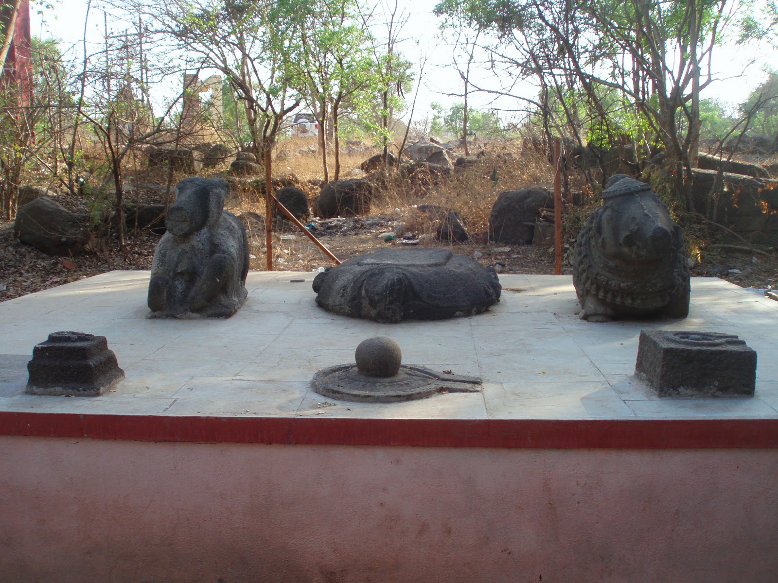Indian Templea: Bodhan ekachakreshwara temple