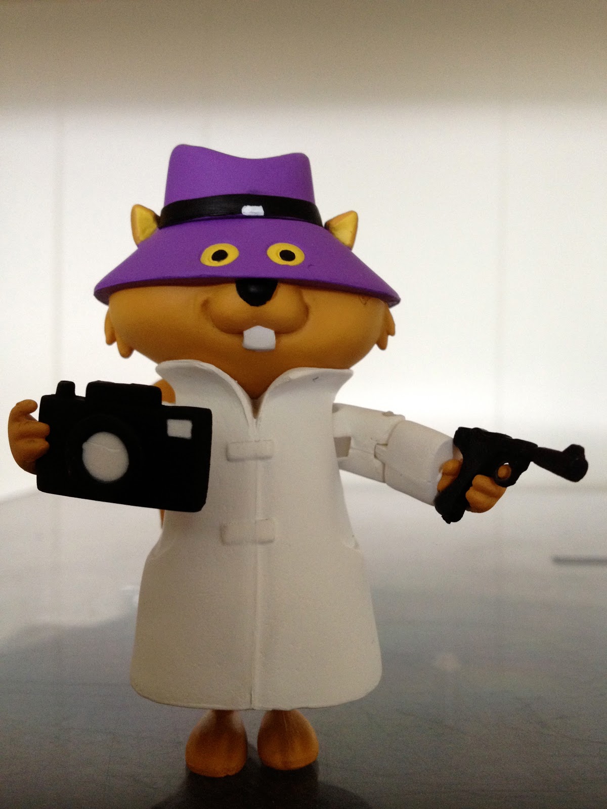 SpyVibe: SECRET SQUIRREL FIGURE
