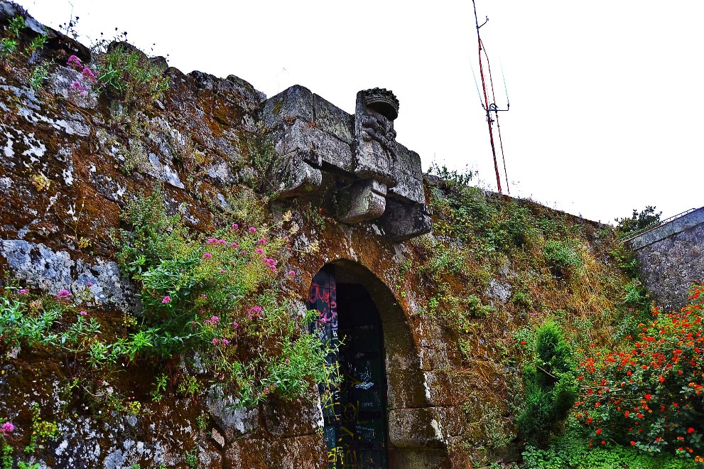 Guía de monumentos de un trotamundos stopover: Fortaleza del monte do ...