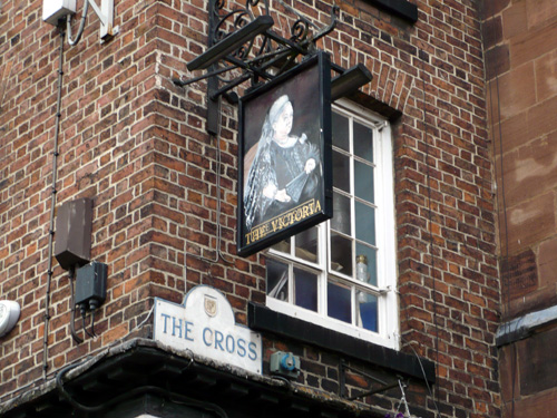 The Victoria Pub at The Cross Chester - Britain All Over Travel Guide