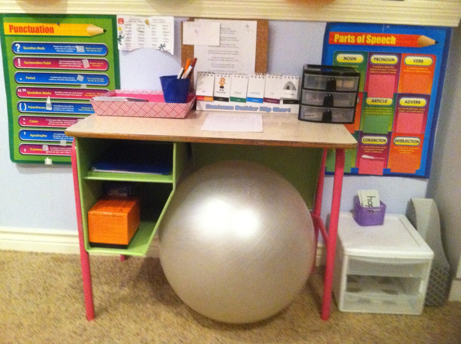 Discovery Kidzone Montessori Adventures: Our Homeschool Classroom...so far!