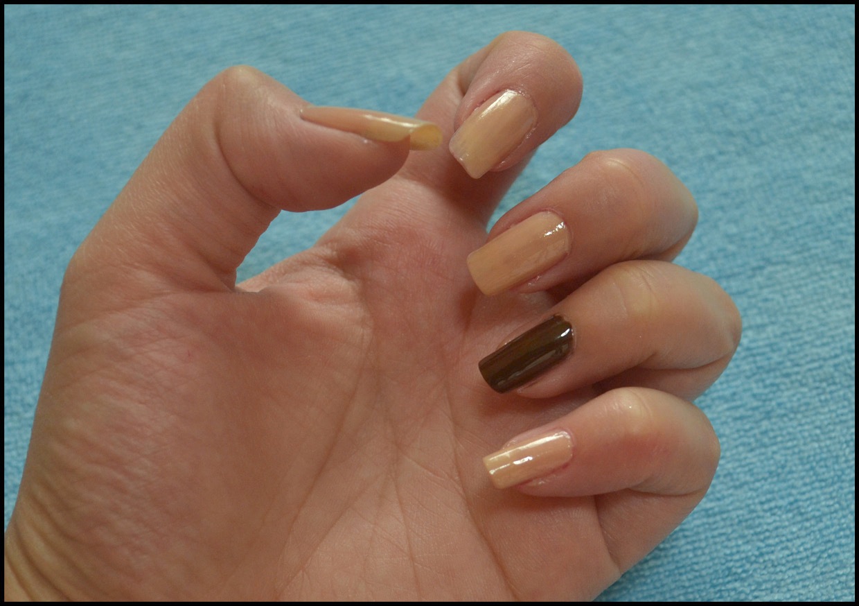 Crazy with Nails: Choco Chip Nails