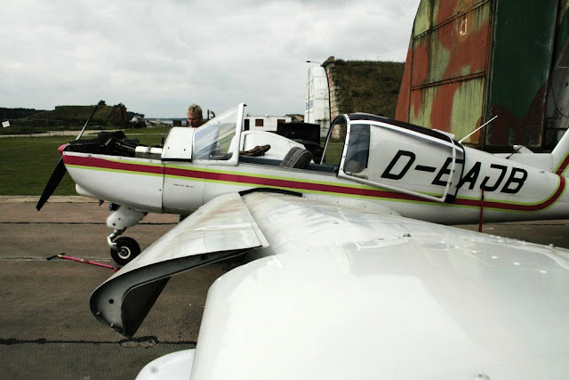 What are aircraft slats and how slats work? - Aircraft Nerds