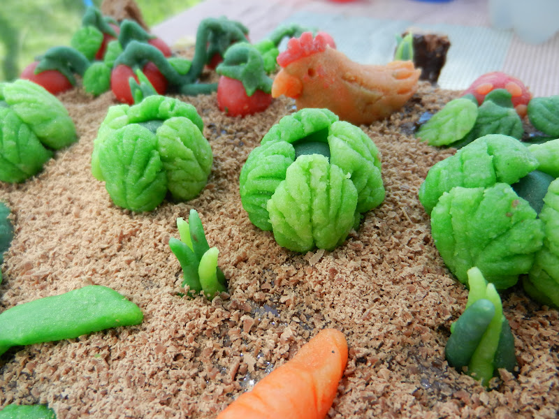 Bec I am.: Organic Veggie Patch Cake