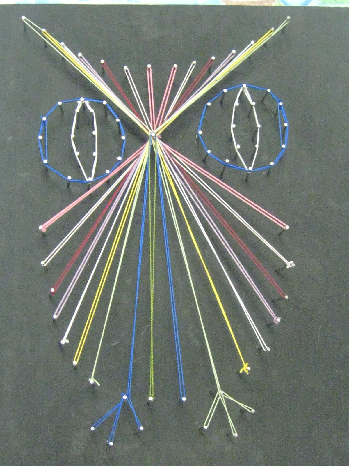 Make it Artwork : More String Art