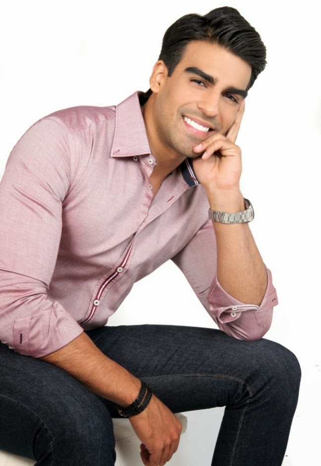 Jesús De Alva - Diverso Magazine