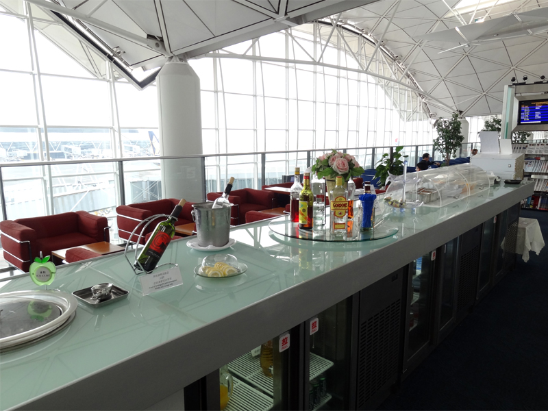 Miles To Go...: Cambodia April 2012 - CNAC VIP Lounge HKG and Asiana ...