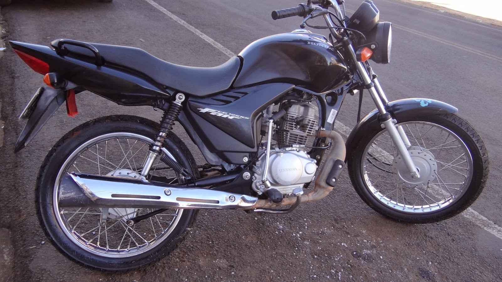 Olho Aberto Paraná: Vende-se CG 125 FAN KS ano 2010