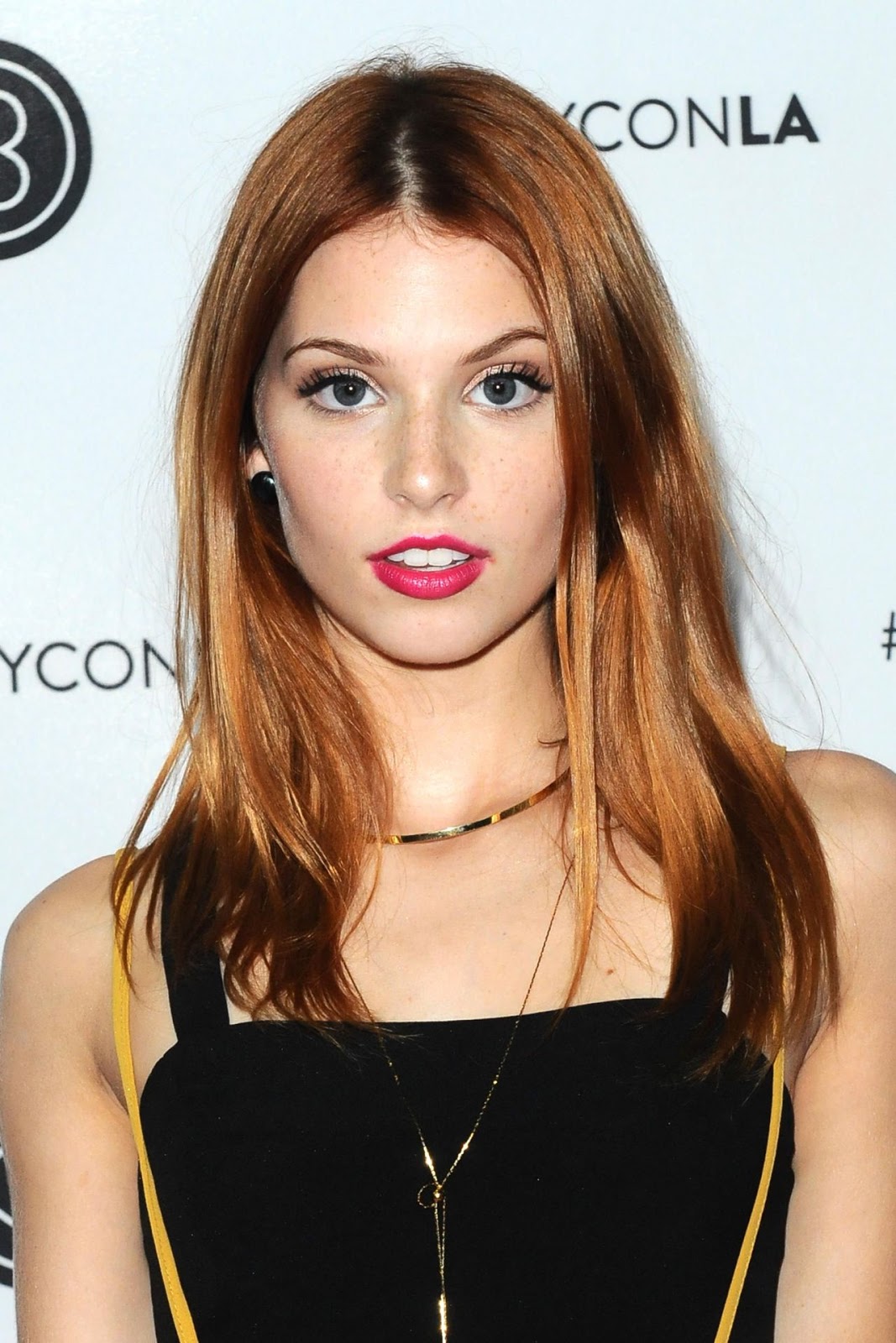 Starlet Arcade: Ainsley Ross