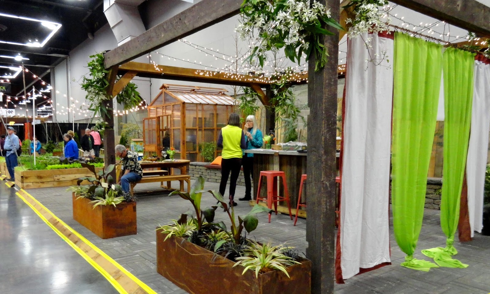 danger garden: 2015 Yard, Garden & Patio Show: the display gardens