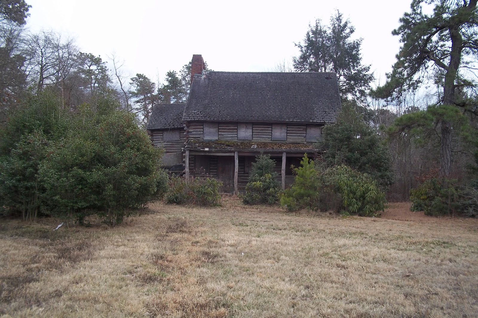 Whitedeercafe: Old Log Cabin Hunting Lodge