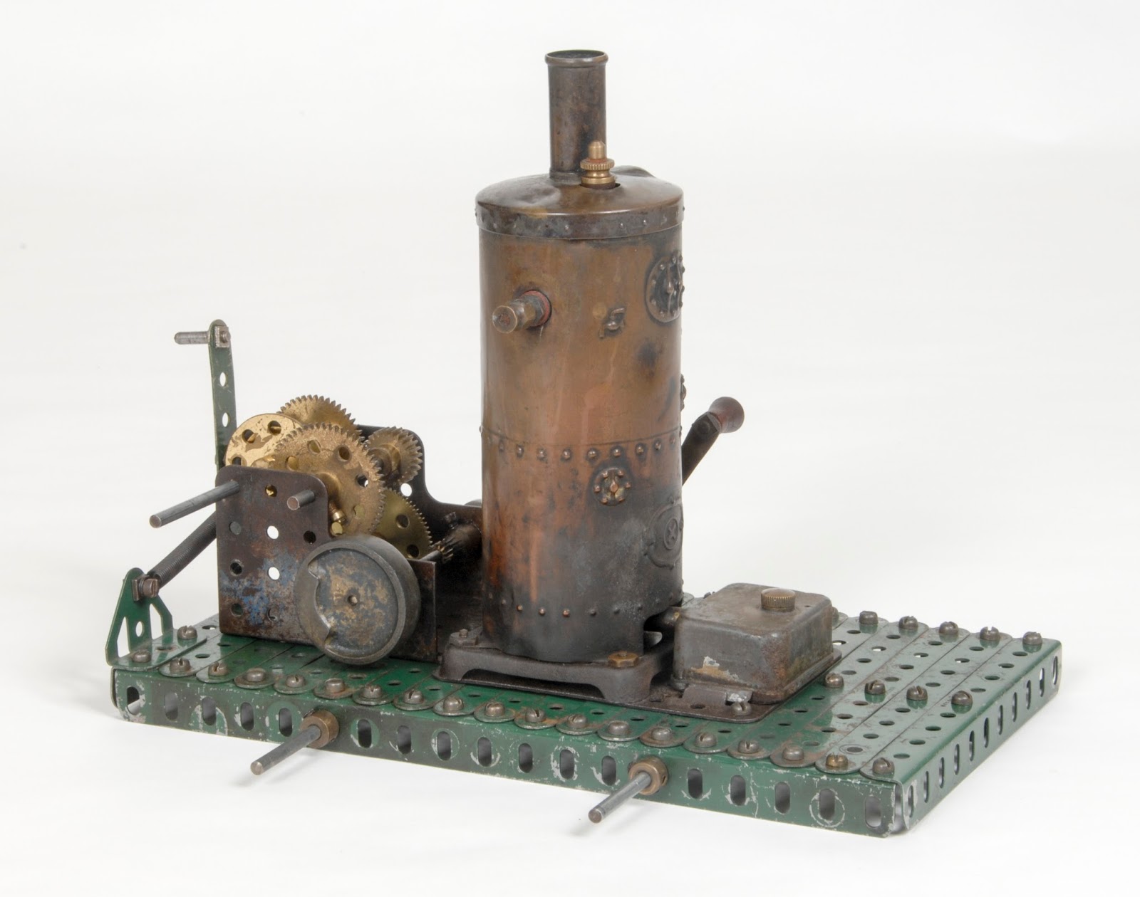 Ralph and Sue's Meccano News: Steam power for the Big Wheel