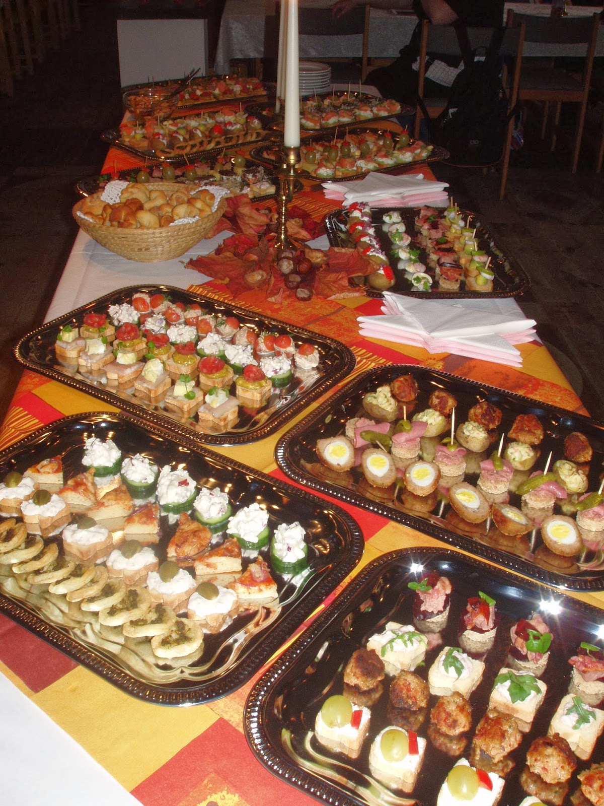 Serviceassistent: Canapeer