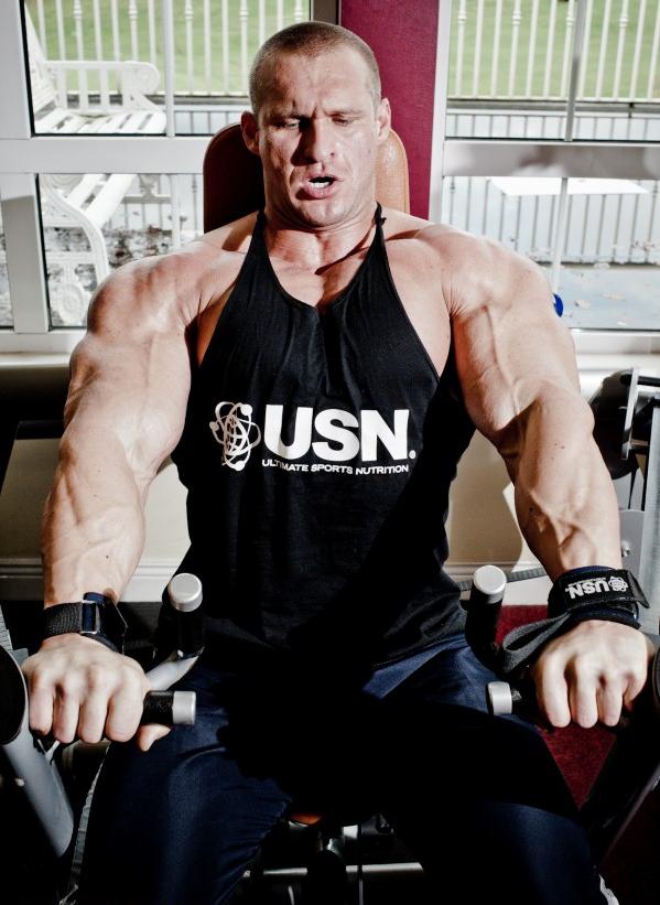 LA PERFECTION FAITE HOMME