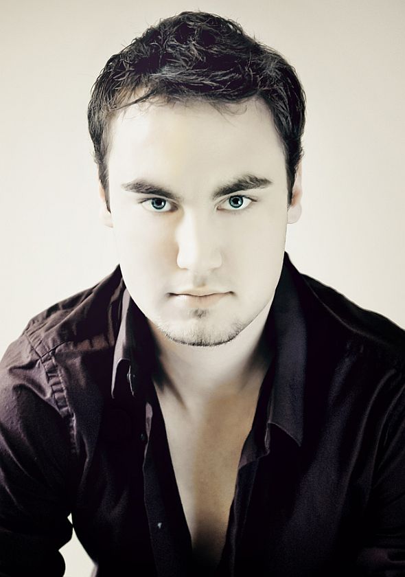 Favorite Hunks & Other Things: 5/1/13