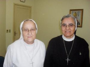 AZAMBUJA VALE DE GRAÇAS: Irmãs Apóstolas do Sagrado Coração de Jesus