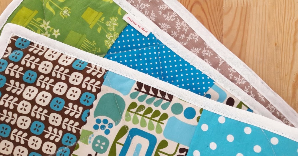 Building block quilt: free pattern - Happy in Red