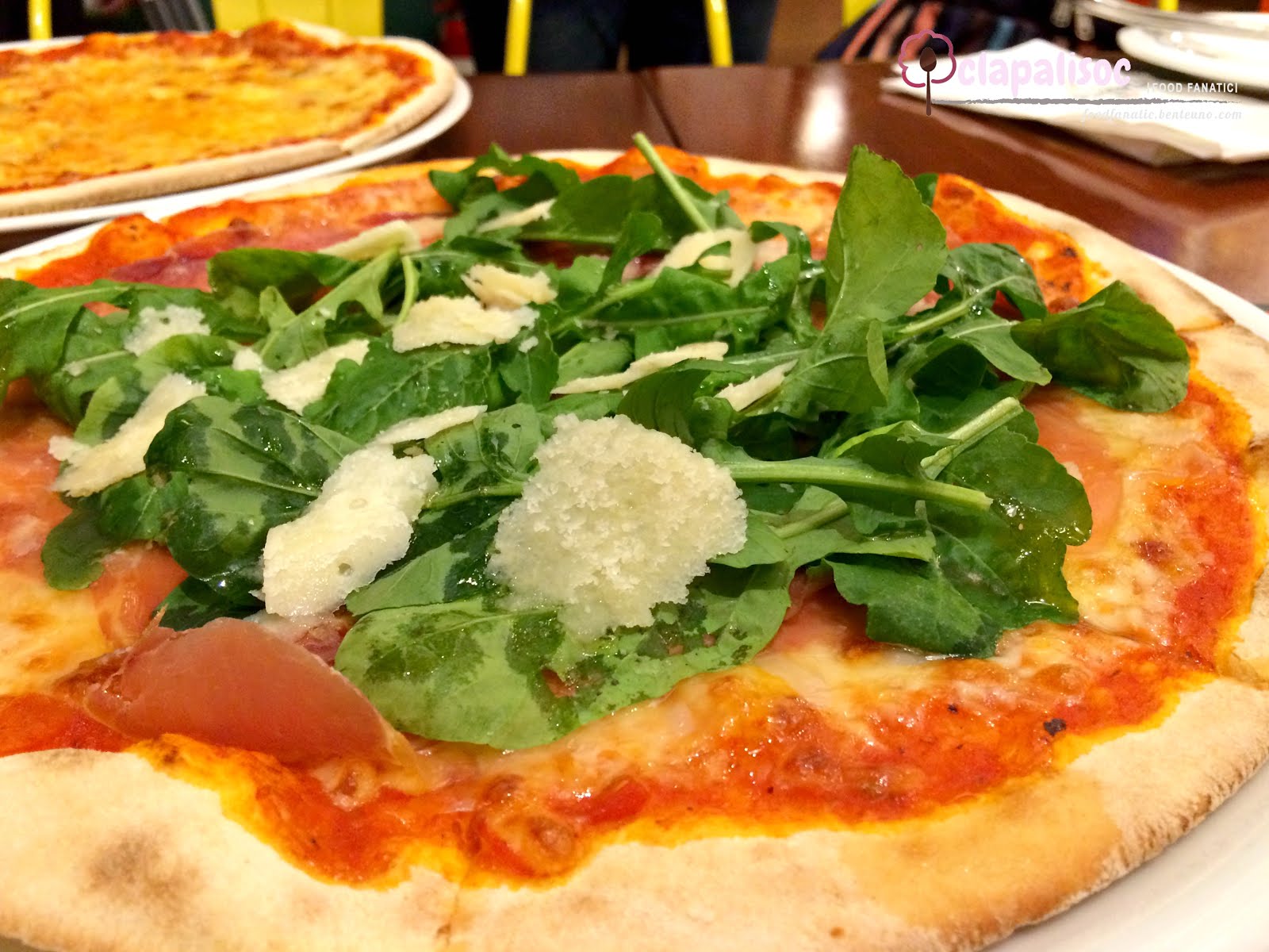 Peperoni Pizzeria - From SG to Manila! | |foodfanaticph| by clapalisoc