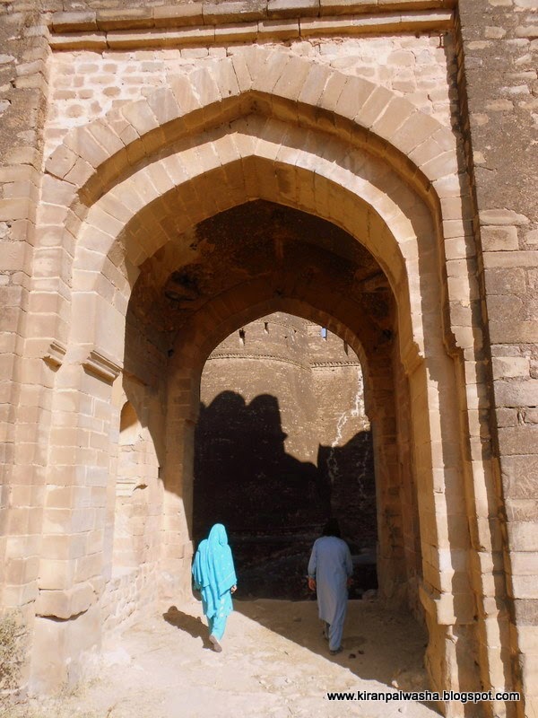 Rohtas Fort Sohail Gate Jhelum Pakistan . A Fort with 12 gates and a ...