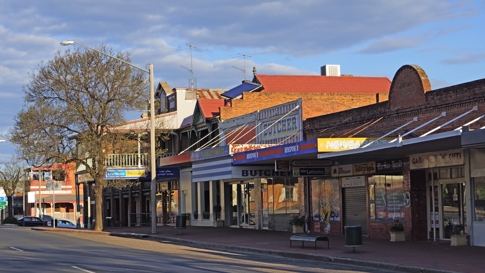 NixPages: ON THE ROAD TO GUNDAGAI