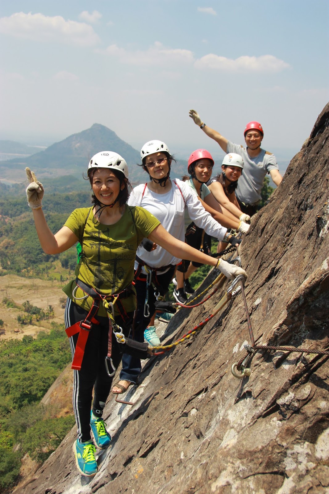 Climbing Via Ferata Gunung Parang Purwakarta