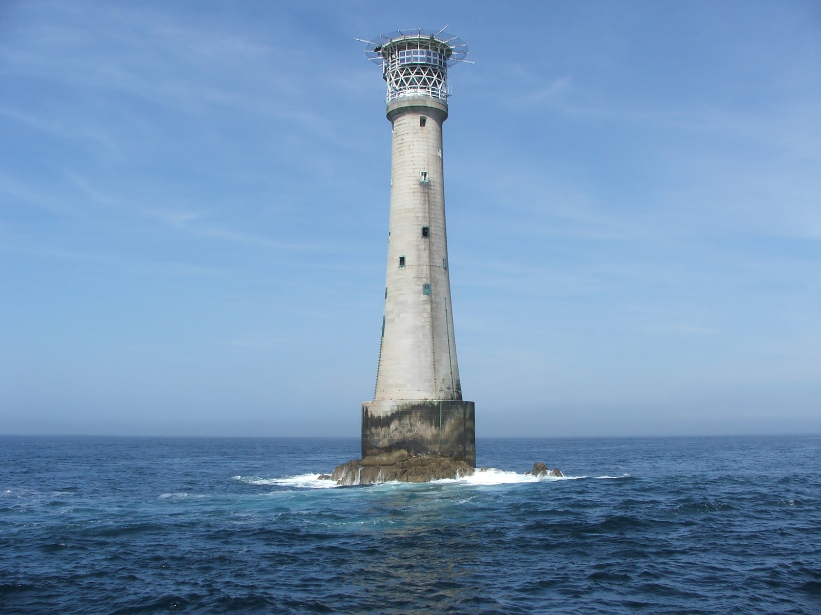 Mercusuar Bishop Rock (Bishop Rock Lighthouse) | Nine Lounge