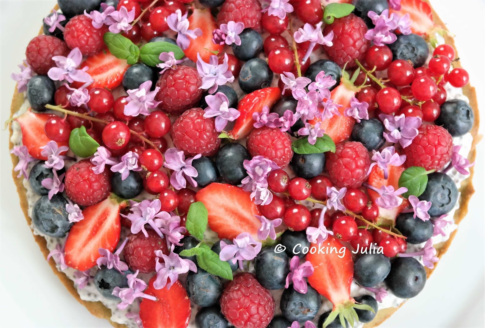 COOKING JULIA : GÂTEAU-TARTE AUX FRUITS ROUGES ET MASCARPONE