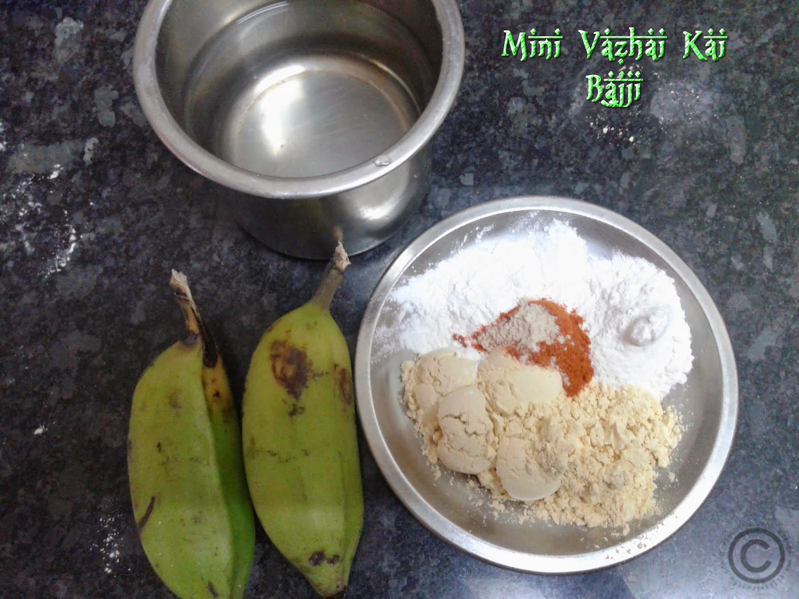 VIRUNTHU UNNA VAANGA: VAZHAIKKAI BAJJI I MINI PLANTAIN FRITTERS I RAW ...
