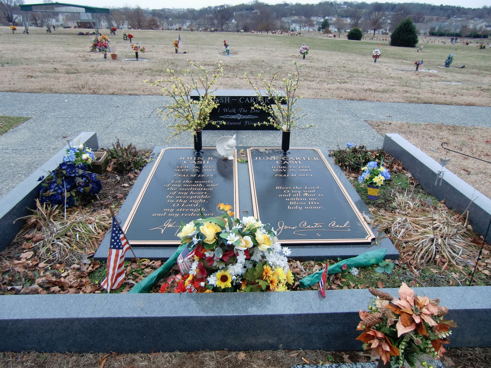 K-Retro: Meanwhile, back in the States: Gravehopping