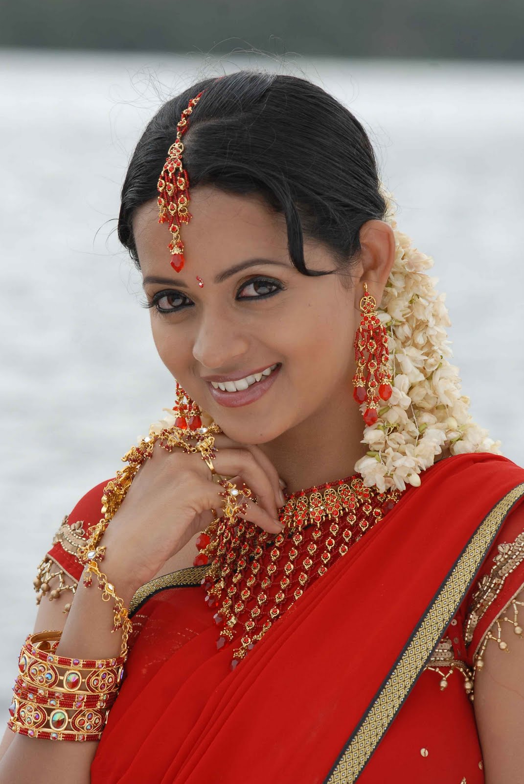 Bhavana Awesome Red Voni Exclusive Pics | Bhavana Beautiful Stills in ...