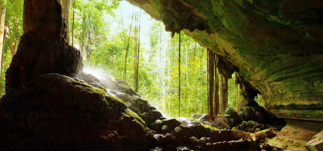 Angola Um País de "Maravilhas"