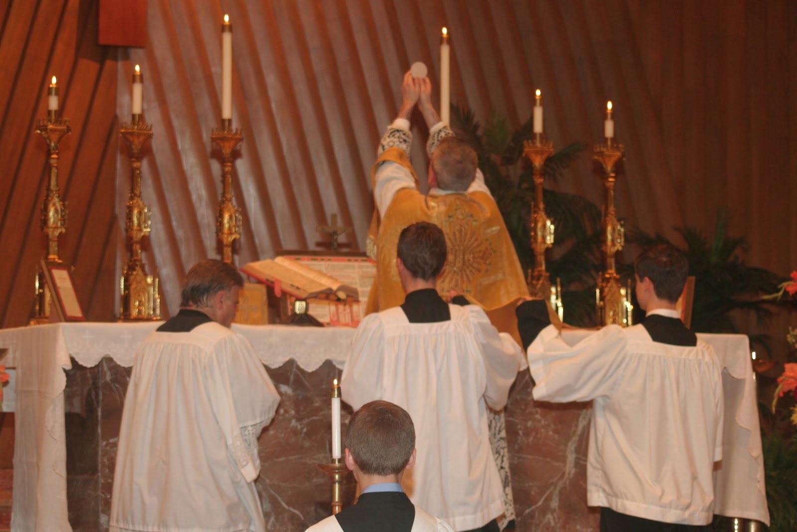 CATHOLICVS: octubre 2011