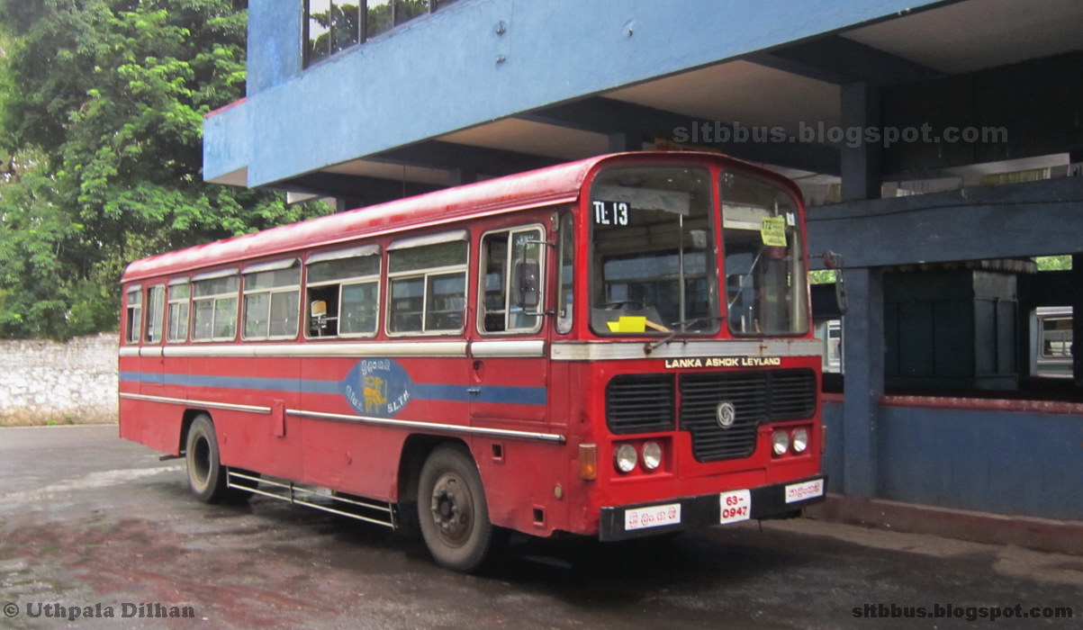 SLTB buses - ශ්‍රී ලංගම බස්: SLTB bus stand - Borella