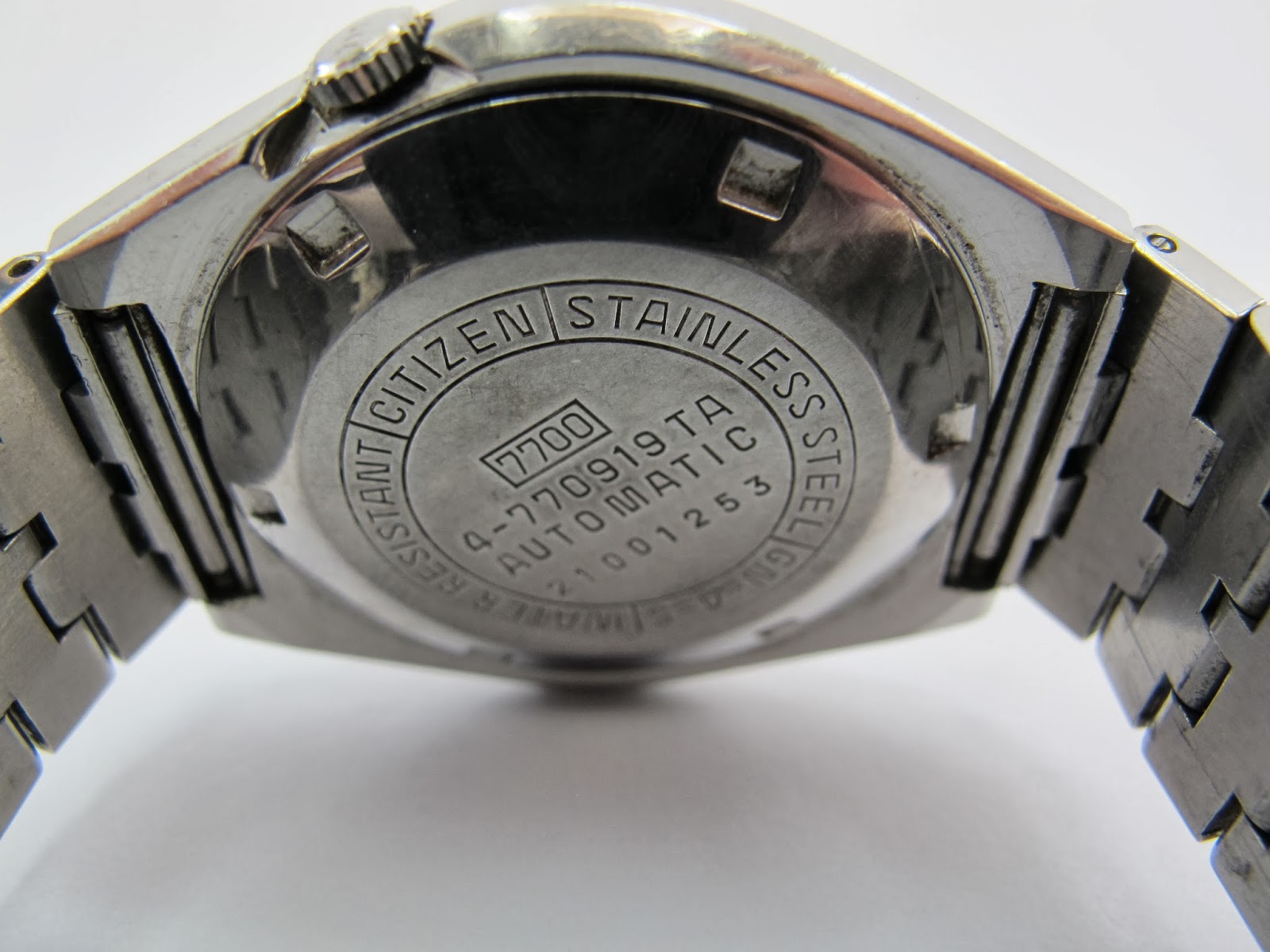 watchopenia: Rare Funky Design: Citizen Leopard 28800
