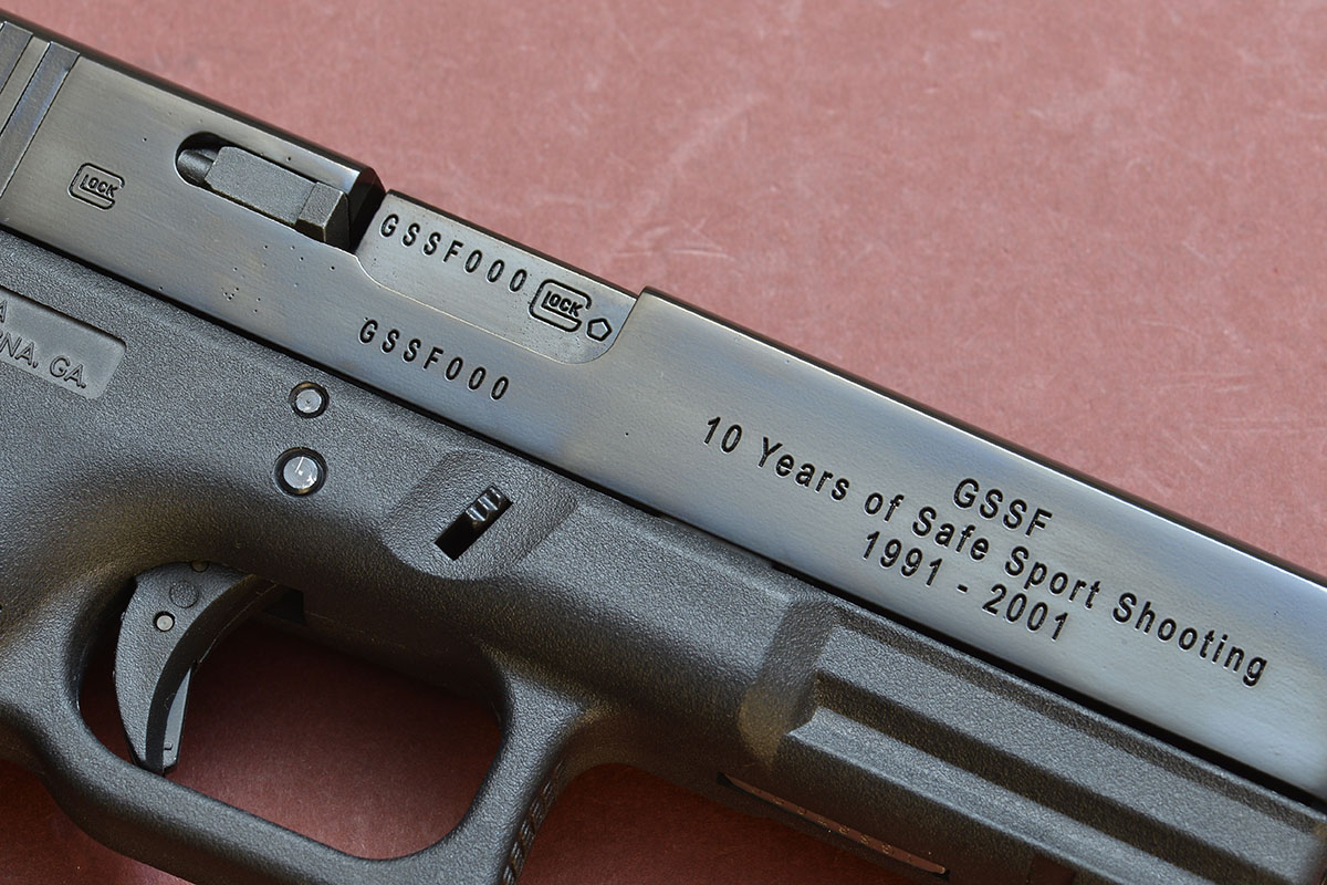GLOCK 17 GSSF 10th Anniversary_VFC
