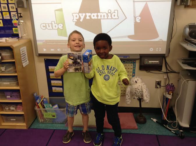Mrs. Loden's Kindergarten: 3D Shape Museum