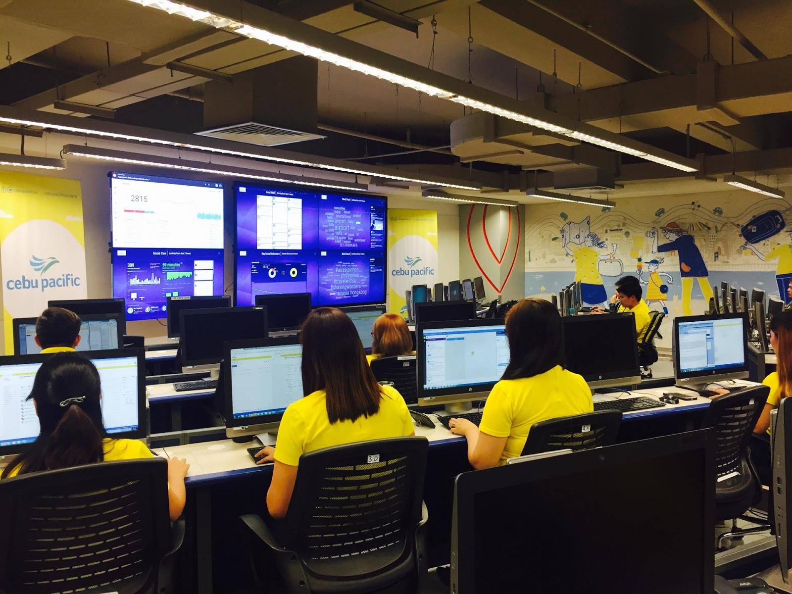 Cebu Pacific Introduces The CEB Customer Command Center to the Media ...