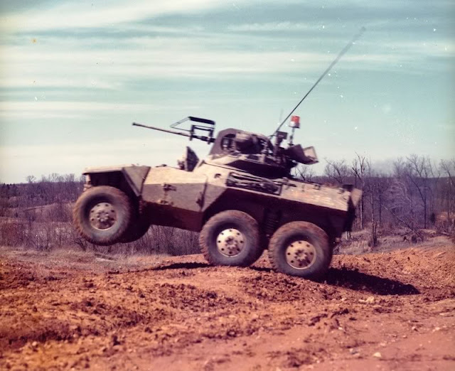 SNAFU!: Obscure experimental military vehicles (US).